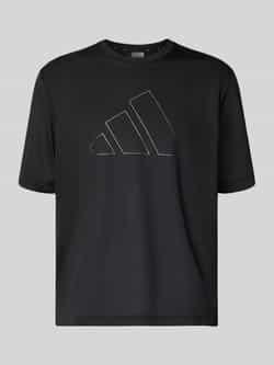 adidas Regular Fit T-Shirt in Mesh-Optik mit Logo-Print