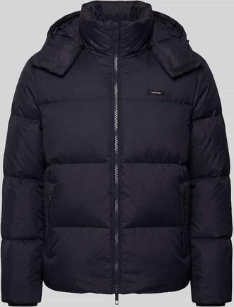 Calvin Klein Regular Fit Daunenjacke mit abnehmbarer Kapuze