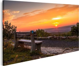 Islandburner Bild auf Leinwand Eine einsame Bank blickt bei Sonnenuntergang über den Berg neben Einer Felswand Wandbild Leinwandbild Bilder für Wohnzimmer GBCL-1P