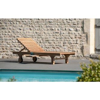 Macabane Macabane - Transat inclinable en teck brut avec roulettes - 4 positions - Tablette r&eacute;tractable - Dimensions 65x205x30 cm pour confort optimal