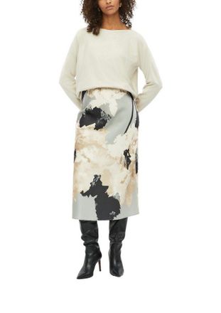 s.Oliver Black Label Rundhalspullover mit tiefem Rundhalsausschnitt, atmungsaktiv, elastisch