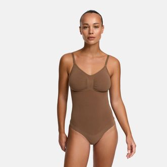 creamy fabrics Bodysuit Sculpting Shapewear mit String