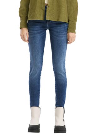 QS by s.Oliver Jeans Sadie/Skinny Fit/Mid Rise/Skinny Leg/Superstretch