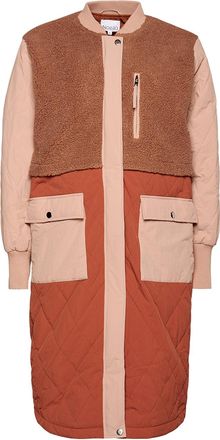 Noella Etta Pilemantel in Dunkelrot