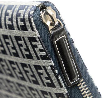 Fendi Portemonnaie - Zucchino Canvas Zip Around Long Wallet - Gr. unisize - in Grau - f&uuml;r Damen