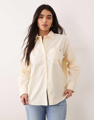 Calvin Klein Jeans Chemise d&eacute;contract&eacute;e en popeline de coton - Cr&egrave;me-Jaune