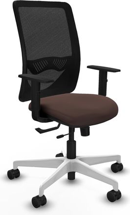 Piqueras y Crespo Schreibtischstuhl Zulema aus Kunstleder mit 1D-Armlehnen, h&ouml;henverstellbare Lendenwirbelst&uuml;tze, ausgestattet mit Syncro/Traslack und Schneidschaum, mi