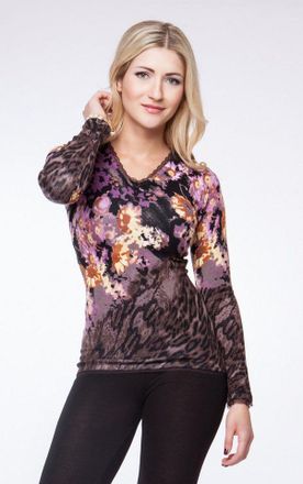 Passioni Strickpullover mit einem malerischen Blumen- und Tiermustermix