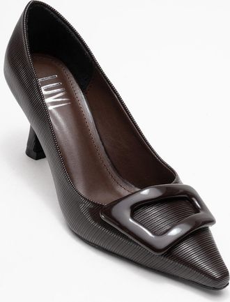 Prologue Astra Schnalle Spitzer Zehenbereich Pumps (Damen)