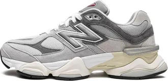 New Balance Sneakers - Grey