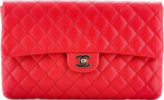Chanel Classic Flap Quilted Caviar clutch bag - Rot