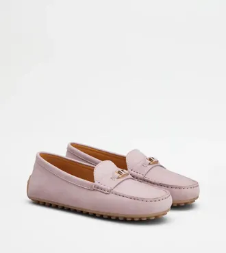 Tod's Rubber-Soled Leather Loafer - Mauve
