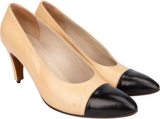 Chanel Hohe Schuhe - Chanel Bicolor Leather Heels (35,5) - Gr. ONE_SIZE - in Bunt - f&uuml;r Damen