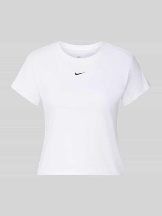 Nike Cropped T-Shirt in Ripp-Optik mit Logo