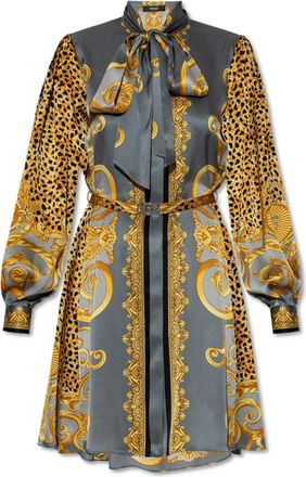 Versace Femme, Robes, Multicolore, Taille: 40 FR Robe en soie avec ceinture &agrave; la taille
