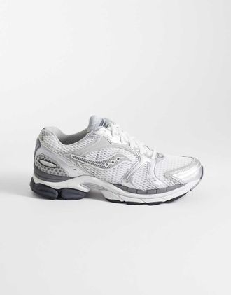 Saucony Progrid Triumph 4 OG Sneaker in Silber und Wei&szlig;