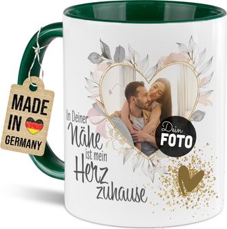 Tassendruck Personalisierte Tasse mit Foto und Spruch - In deiner Nähe - Geschenk zum Jahrestag, Valentinstag, Geburtstag - Keramik, 300 ml, Innen & Henkel Dunkel
