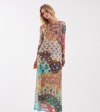 Never Fully Dressed Petite - Aria - Midaxi-Kleid aus Netzstoff mit Muster in Pastellfarben-Bunt