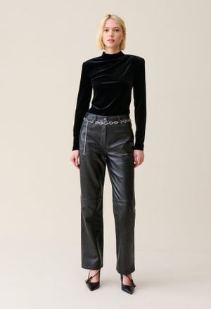 Claudie Pierlot Schwarzes Samttop, tailliert