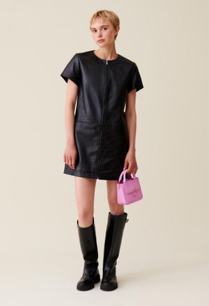 Claudie Pierlot Robe cuir courte zipp&eacute;e