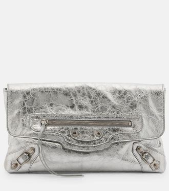 Balenciaga Pochette Le City en cuir m&eacute;tallis&eacute;