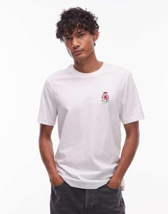 Tommy Hilfiger T-Shirt in Wei&szlig; mit Wappen-Logo