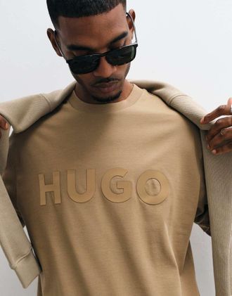 HUGO BOSS HUGO Red Dinkee ensemble 2 pi&egrave;ces t-shirt oversize &agrave; logo ton sur ton beige-Neutre