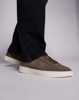 HUGO BOSS Boss - Kieran - Court-Sneaker in Dunkelbeige-Neutral