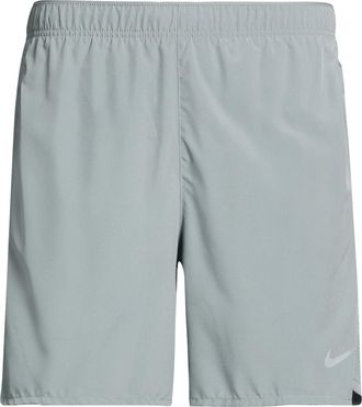 Nike HOSEN & R&Ouml;CKE - Shorts & Bermudashorts auf YOOX.COM