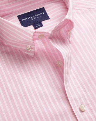 CHARLES TYRWHITT Vorgewaschenes Popeline-Hemd mit Stretch und Streifen -Rosa