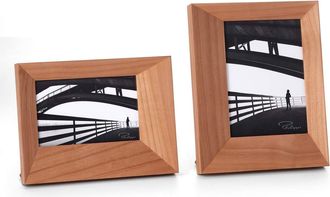 Philippi Focus Bilderrahmen aus massivem Erlenholz - Format: 10 x 15 cm - asymetrische Aufteilung - zum Hinstellen mit kleinem Holzstift - oder zum Aufh&auml;ngen