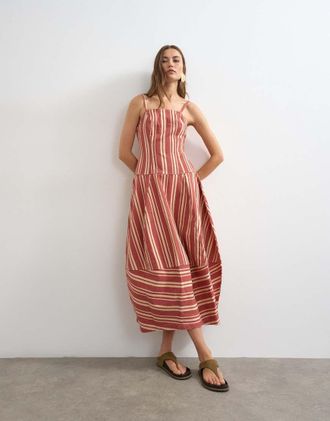 Topshop Robe longue ample en denim &agrave; rayures - Rouge