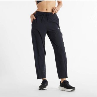 New Balance Damen Laufhose SPORT ESSENTIALS PERFORMANCE WOVEN PANT W