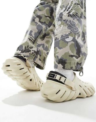 Crocs Unisex - Echo - Clogs in Knochenwei&szlig;-Braun