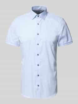 Olymp Level 5 Slim Fit Business-Hemd mit Kentkragen