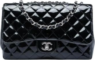 Chanel Sac bandouli&egrave;re matelass&eacute; en cuir verni Pre-owned - Femme - Pre-owned - Noir - Taille: ONE Size
