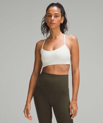 lululemon Soutien-gorge Flow Y Nulu Maintien l&eacute;ger, bonnets A &agrave; C pour Femmes - Taille 4