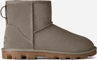 UGG Essential Mini Boot für Damen | UGG EU in Cobble Grey, Größe Wildleder
