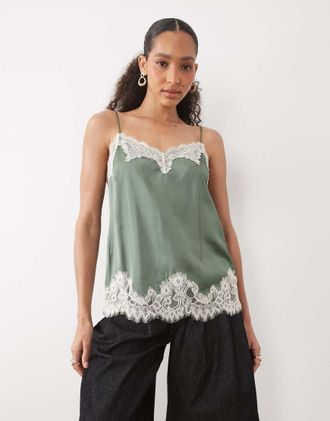 Abercrombie & Fitch Caraco en satin avec d&eacute;tails en dentelle - Vert sauge-Marron