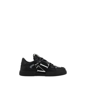 Valentino Garavani Perforierte Sneakers mit gesticktem Logo - - Shoes - Herren - Schwarzk - 42 EU
