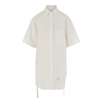 Thom Browne Logo-Patch Hemdblusenkleid mit Kn&ouml;pfen - - Dresses - Damen - Wei&szlig; - XS