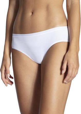 CALIDA Natural Comfort Slip Femme, Coupe Regular, Brillance Naturelle et Toucher Lisse