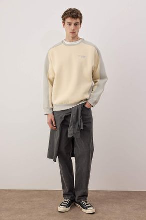 Trendyol MAN Herren Grau Slogan Lang Oversize Sweatshirts