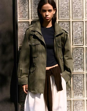 Bershka parka avec poches et col montant kaki-Vert
