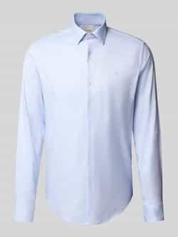 Calvin Klein Slim Fit Business-Hemd mit Knopfleiste