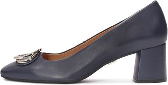 Kazar Pumps