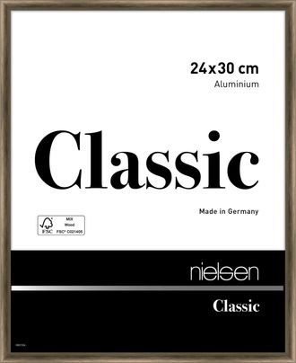 Nielsen Design Bilderrahmen, 24 x 30 cm, Aluminium, Walnuss matt, Rahmen zum Aufh&auml;ngen im Hoch- & Querformat, Echtglas, Classic