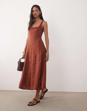 Mango &Auml;rmelloses Maxikleid aus 100% Leinen in dunklem Orange mit eckigem Ausschnitt