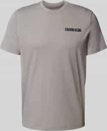 Calvin Klein Jeans Regular Fit T-Shirt mit Rundhalsausschnitt
