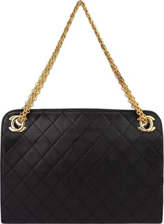 Chanel Crossbody Bags - Chanel Quilted Lambskin CC Shoulder Bag - Gr. unisize - in Schwarz - f&uuml;r Damen